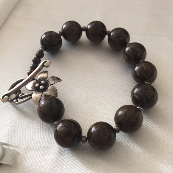 Silpada | Jewelry | Silpada Bronzite Bracelet With Flower Toggle B36 ...